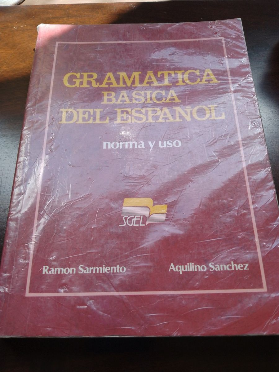 Livro Gramática Básica Del Español | Livro Usado 84649190 | enjoei