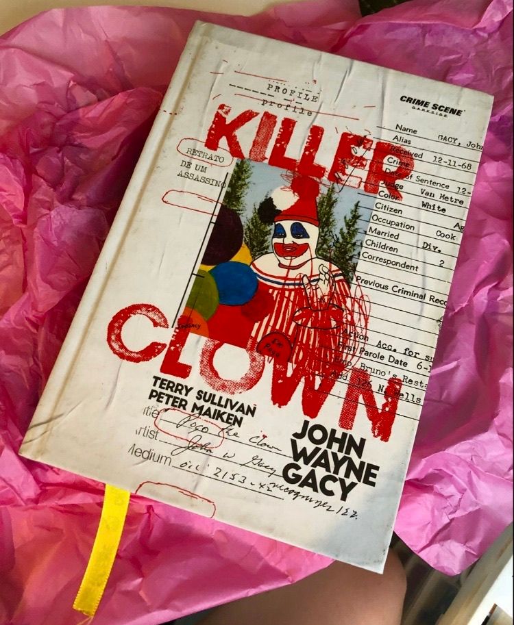 Livro Killer Clown (história do John Wayne Gacy) | Item de Decoração ...