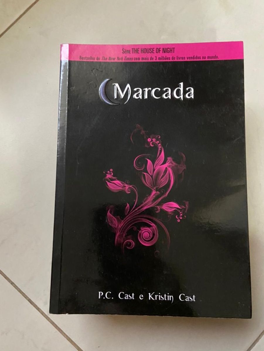 Livro Marcada House Of The Night | Livro Usado 55875611 | enjoei