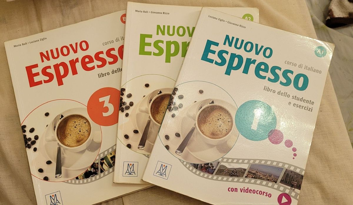 Livro Nuevo Espresso Livros Didático Italiano | Livro Alma Edizioni ...
