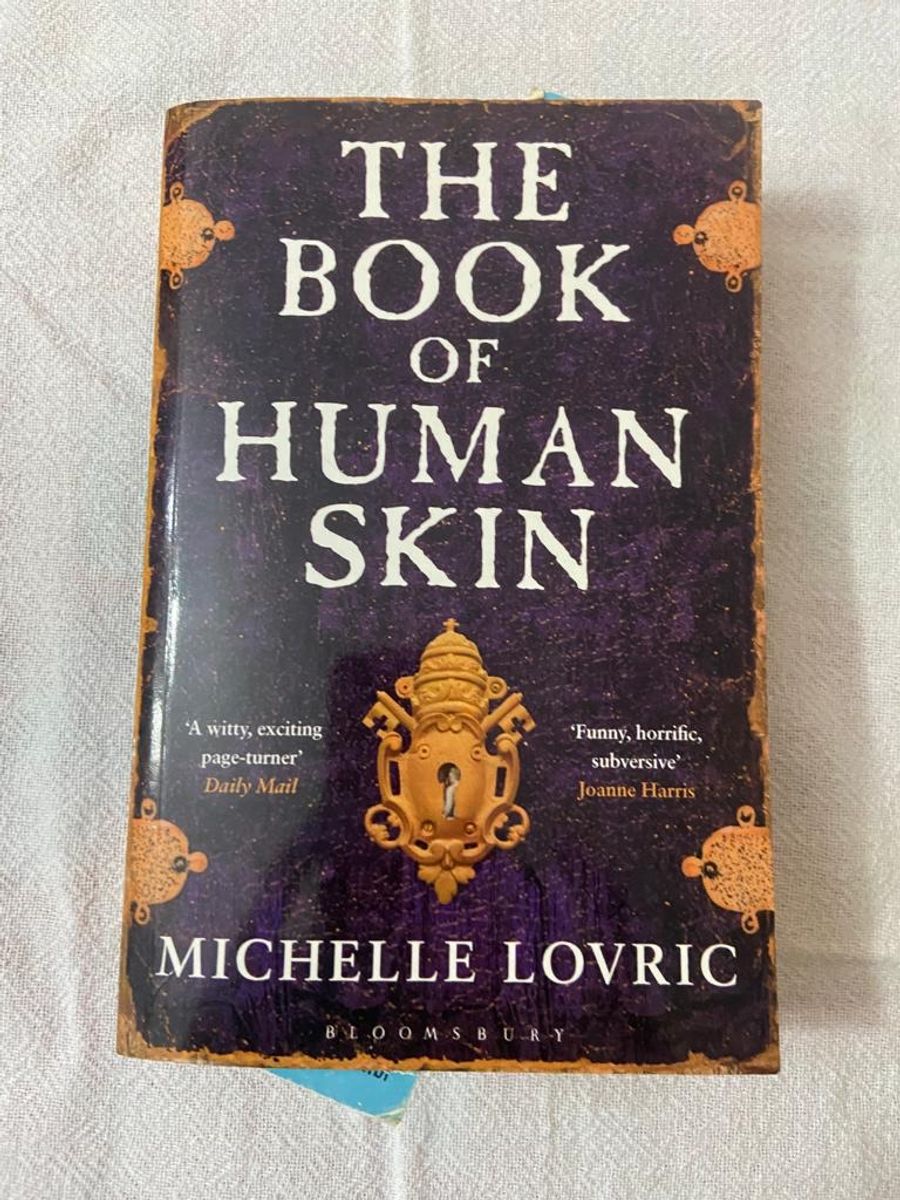 Livro The Book Of Human Skin - Versão Inglês | Livro Usado 84371377 ...