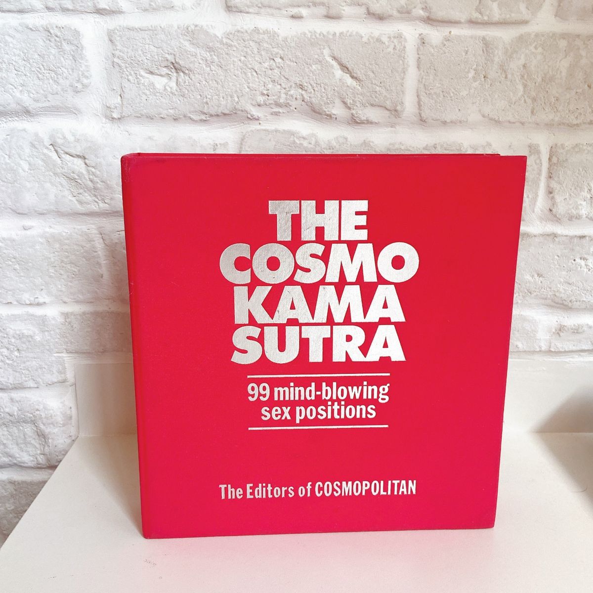 Livro The Cosmo Kama Sutra (em Inglês) | Móvel p/ Casa Urban Outfitters ...