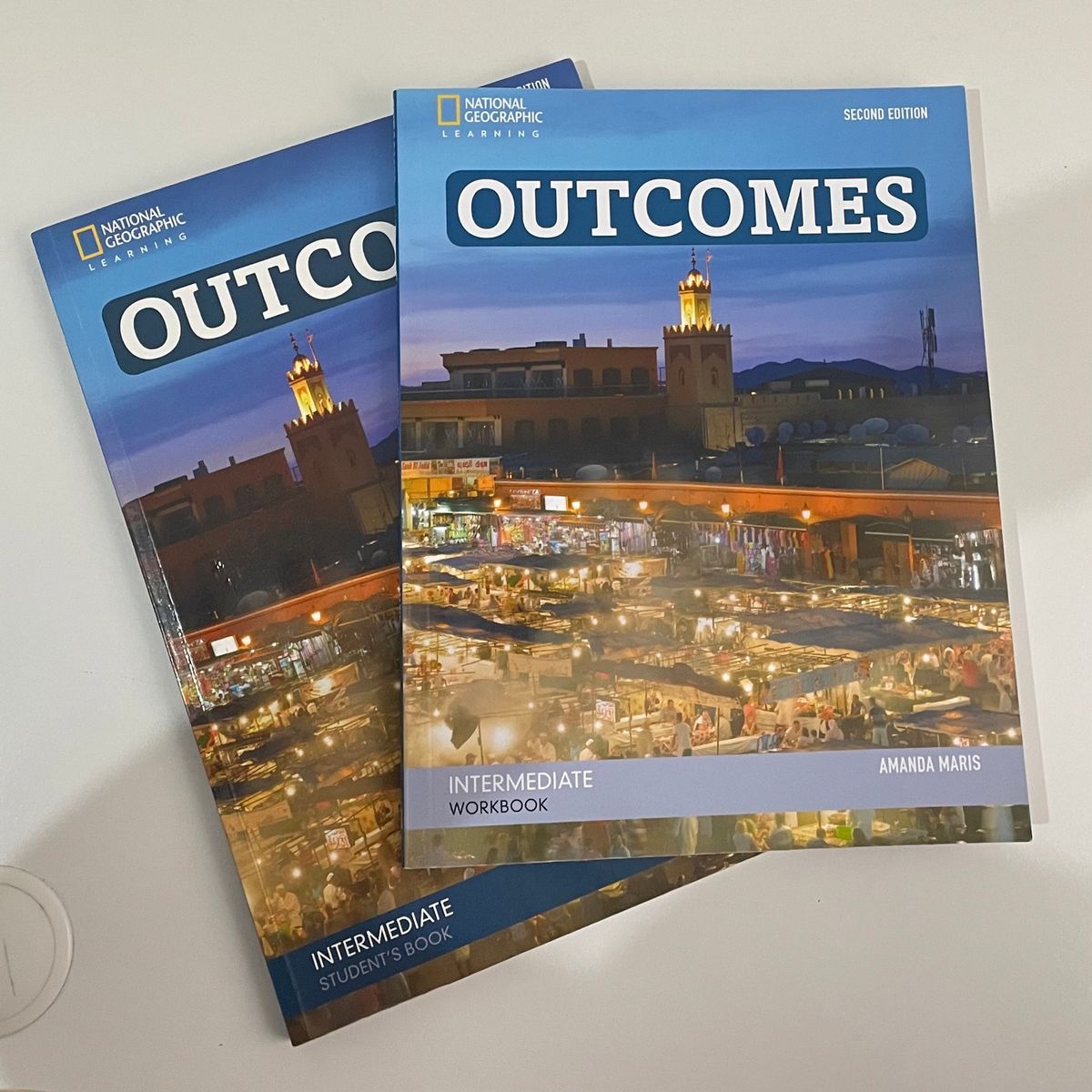 Livros Inglês Outcomes Intermediate - Students Book e Work Book | Livro ...