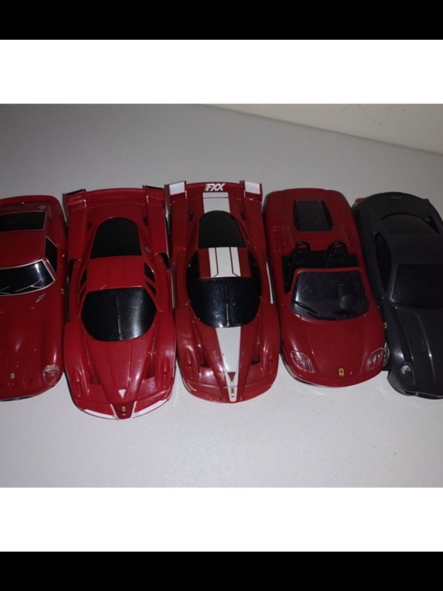 Lote 5 Carrinhos de Brinquedo Ferrari Collection Shell V Power ...