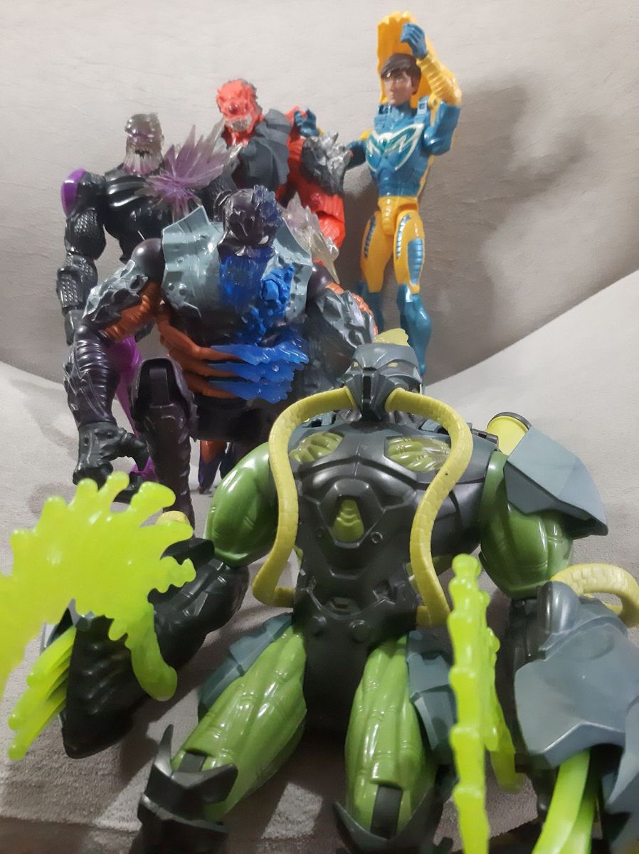 Lote Boneco Max Steel e Três Vilões | Brinquedo Mattel Usado 108097629 ...