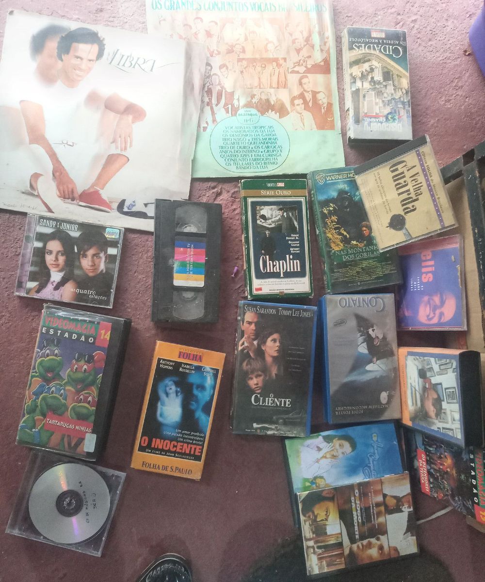 Lotes Fitas Vhs Cds Dvds e 2 Lps | Cacareco Usado 81738158 | enjoei