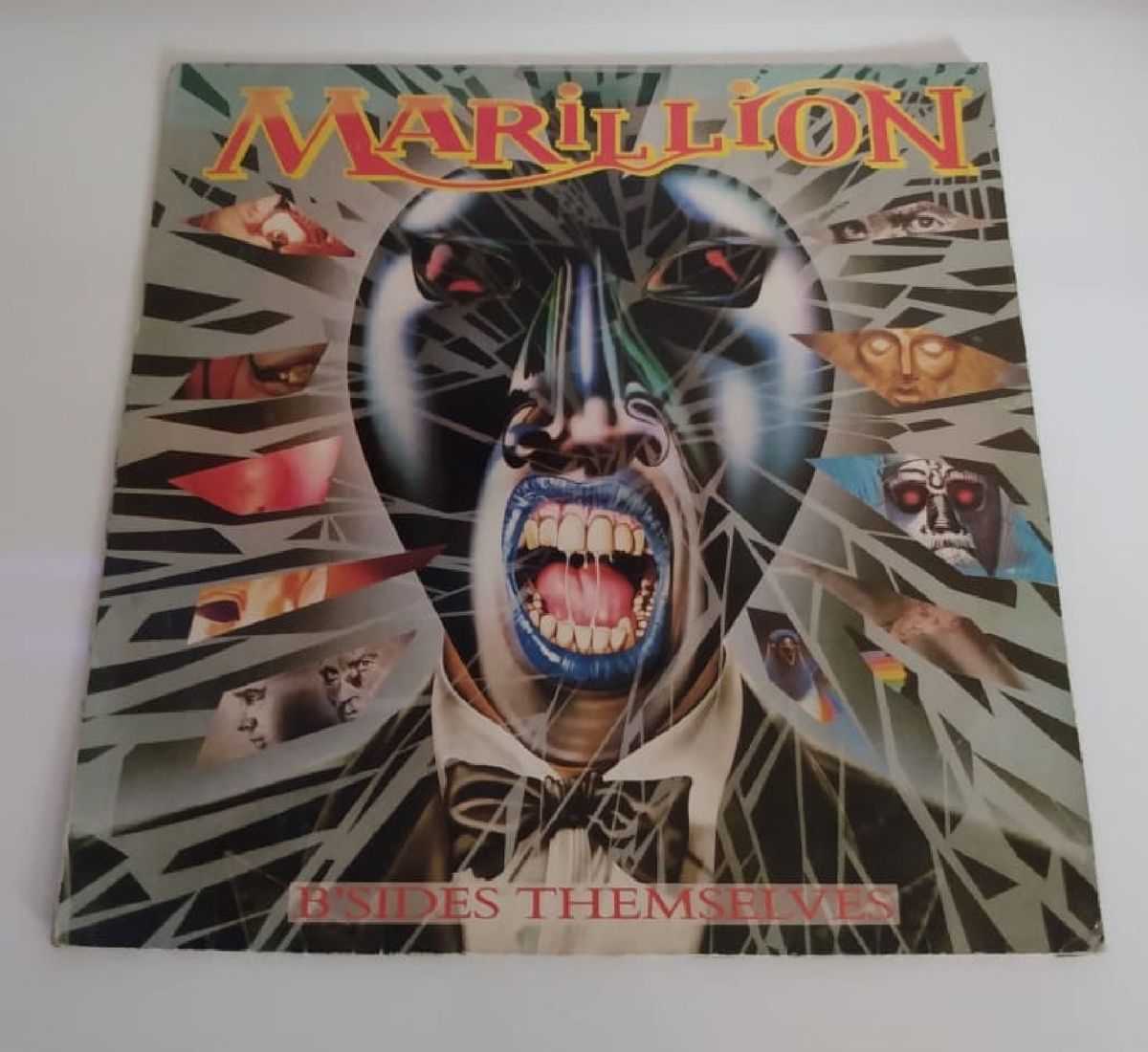 Lp Banda Marillion | Item de Música Usado 58480224 | enjoei