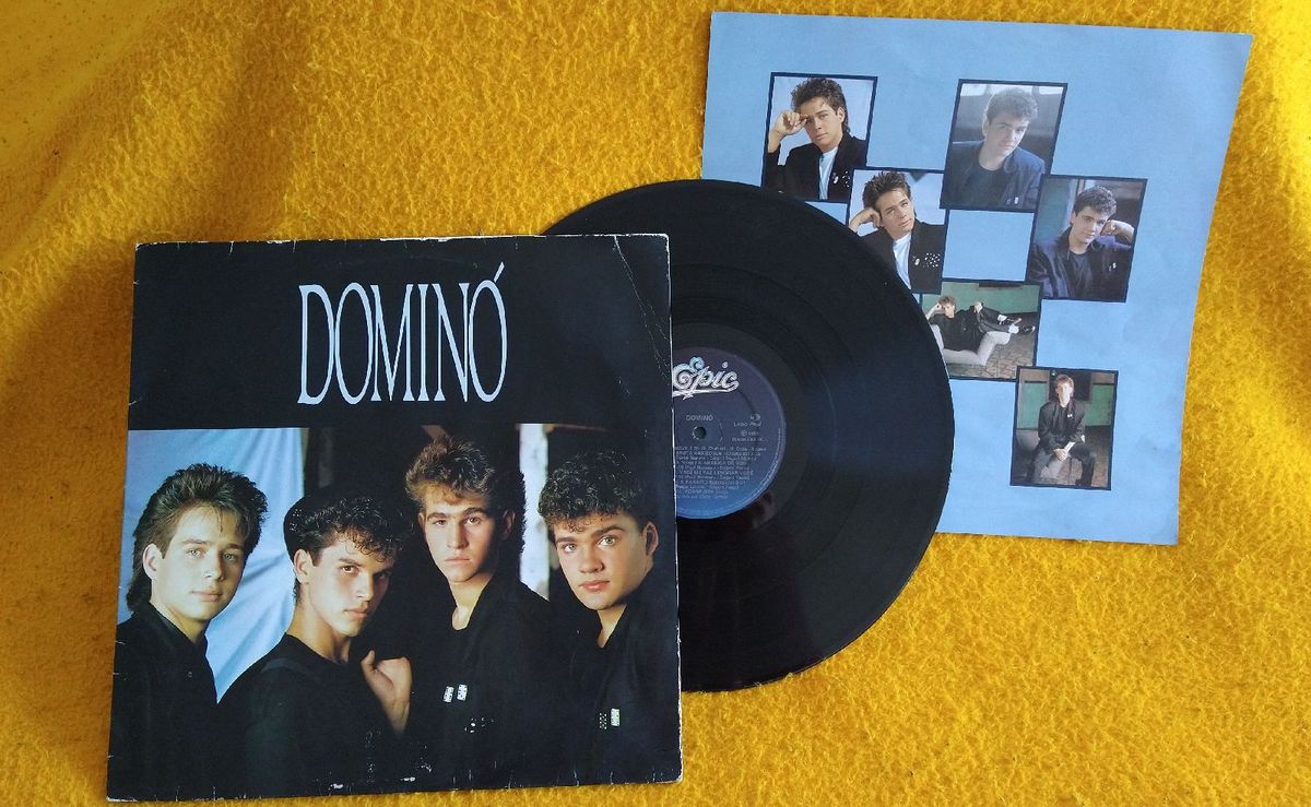 Lp Dominó 1988 (com Encarte) | Item de Música Epic Usado 74512298 | enjoei