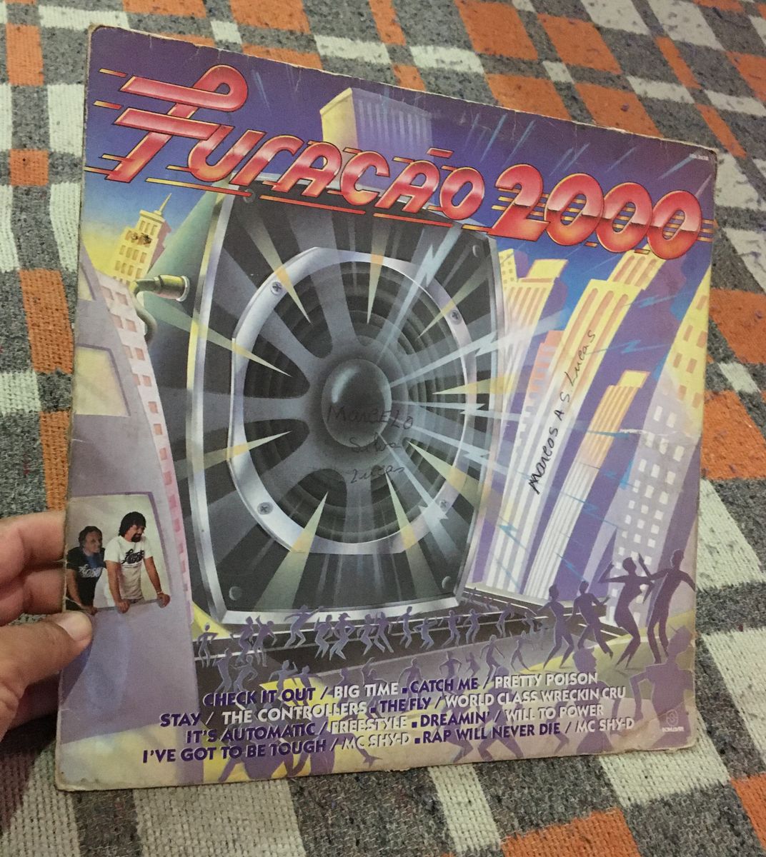 Lp Furacão 2000 - 1988 | Item de Música Disco Usado 74110778 | enjoei