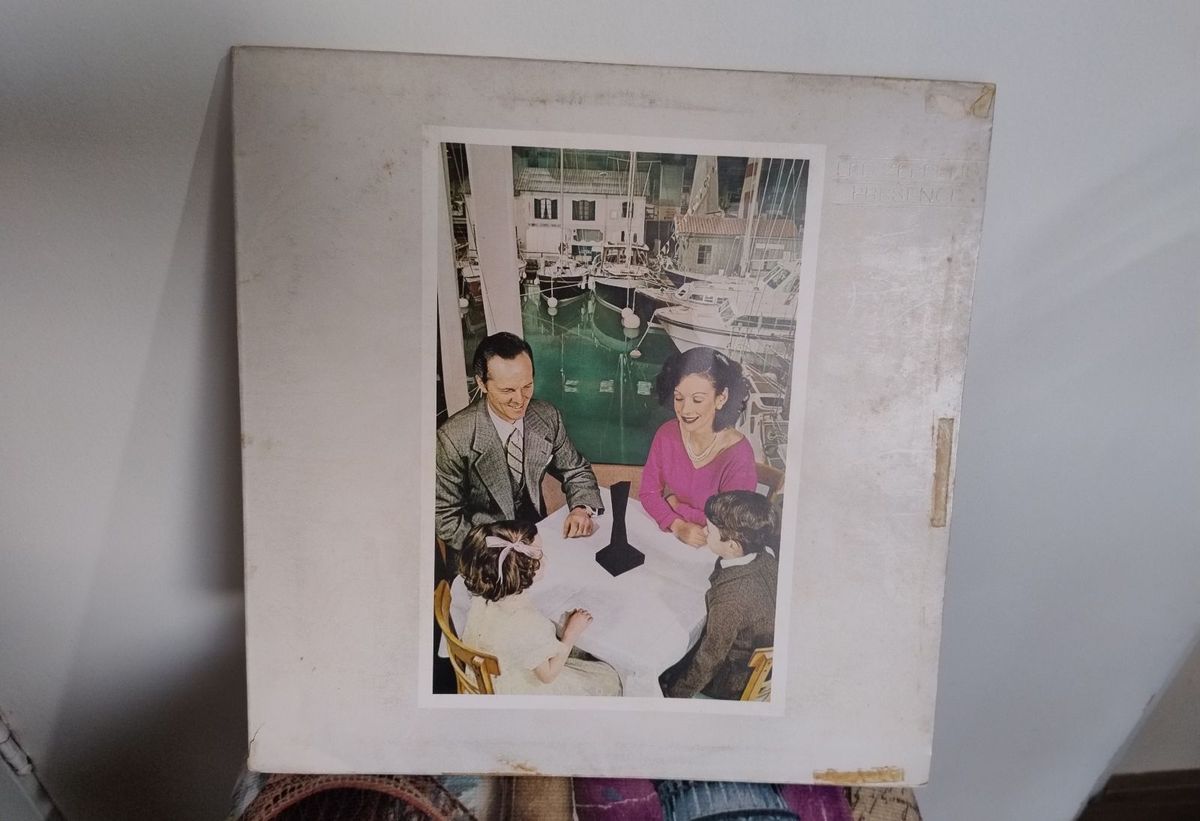 Lp Led Zeppelin / Presence | Item de Música Swang Song Usado 101682259 ...