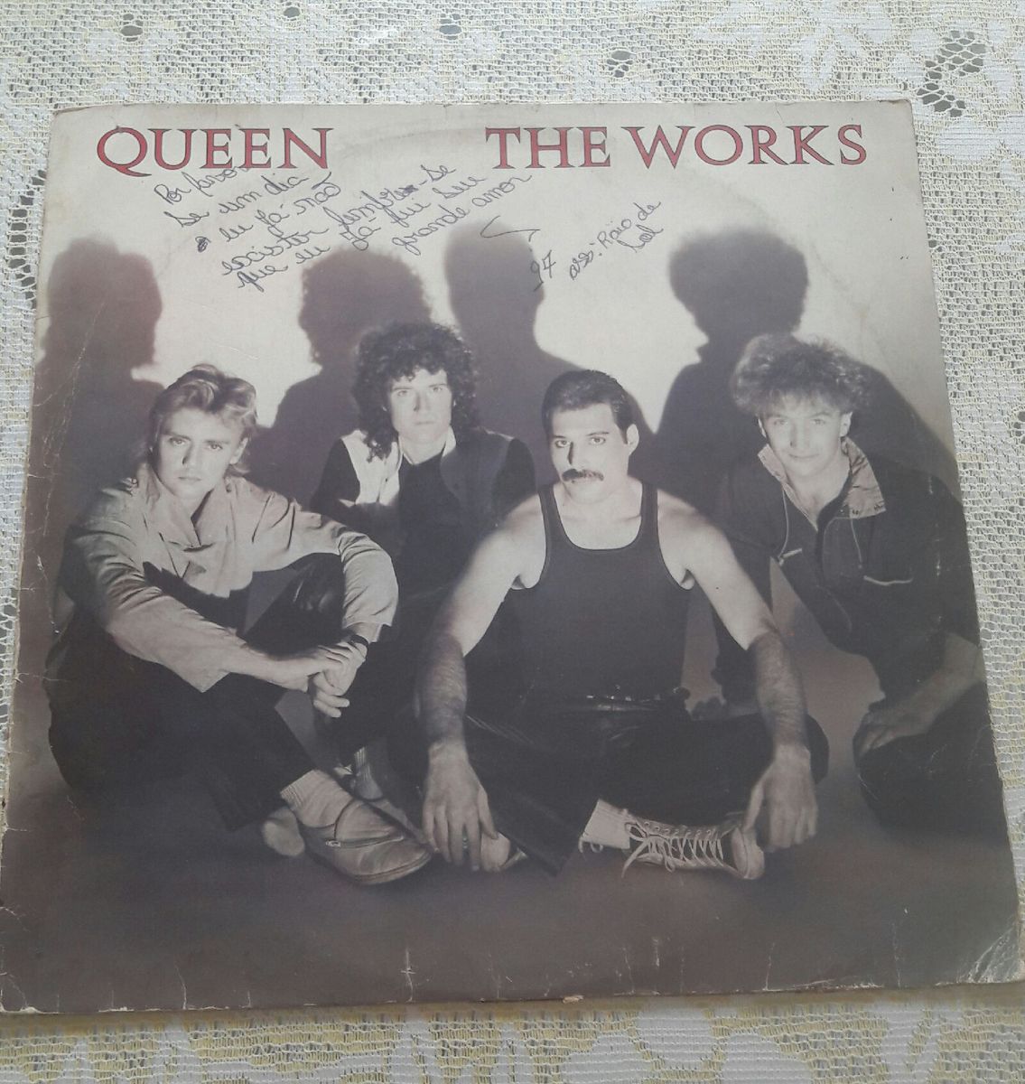 Lp Queen The Works | Item de Música Usado 33201291 | enjoei