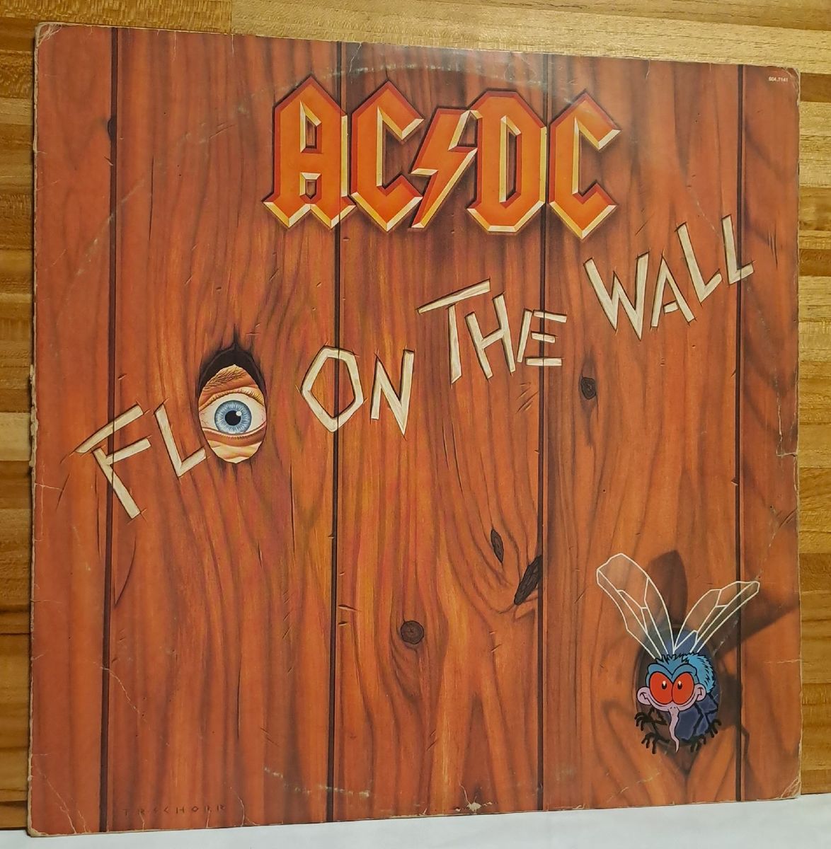 Lp Vinil Ac Dc - Fly On The Wall | Item de Música Usado 95894417 | enjoei