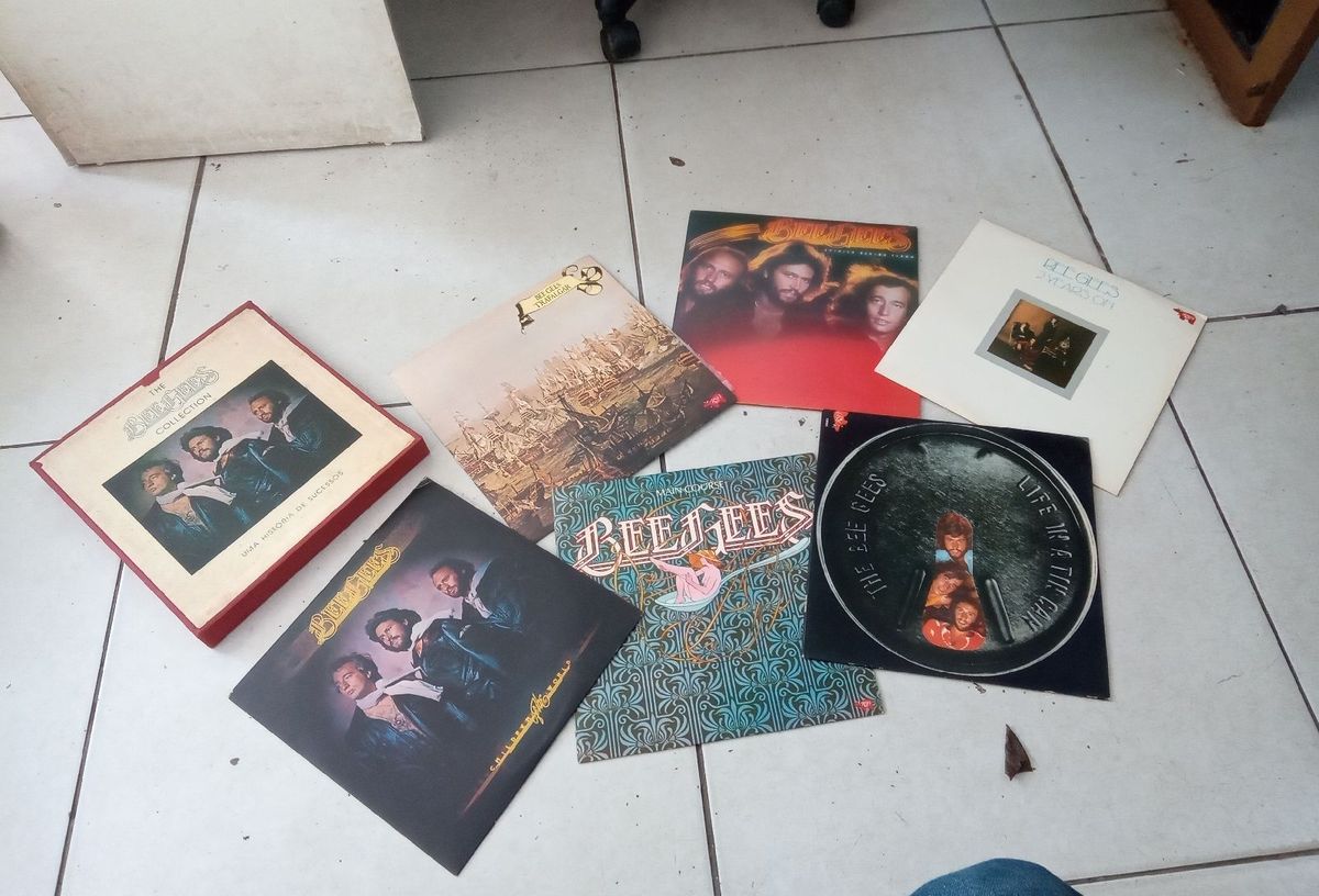 Lp Vinil Box Bee Gees | Item de Música Lp Vinil Box Bee Gees Usado ...