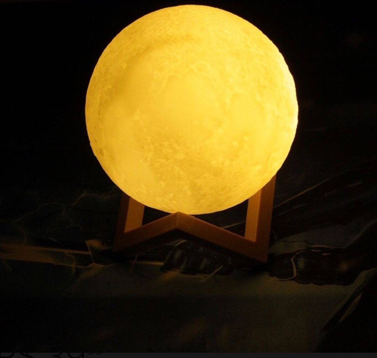 Lua Luminária 3d | Item de Decoração Nunca Usado 43042598 | enjoei