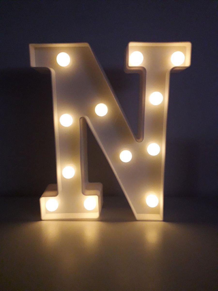 Luminária Letra N Decorativa | Item de Decoração Usado 51566693 | enjoei