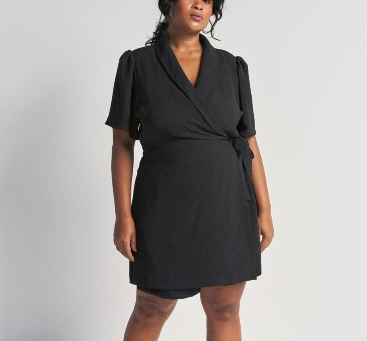 Macacão Curto Ashua Plus Size | Macacão Feminino Ashua Nunca Usado ...