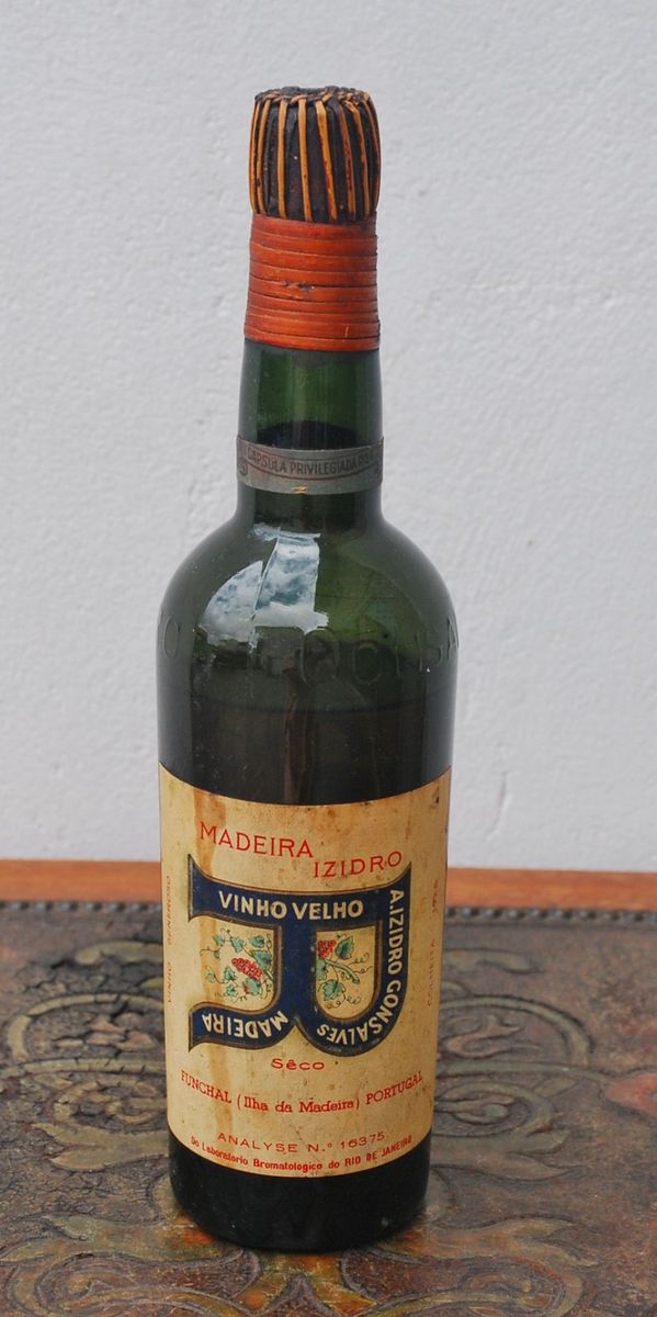 Madeira Izidro Vinho Velho Seco. Garrafa Muito Antiga Colheita 1928 ...
