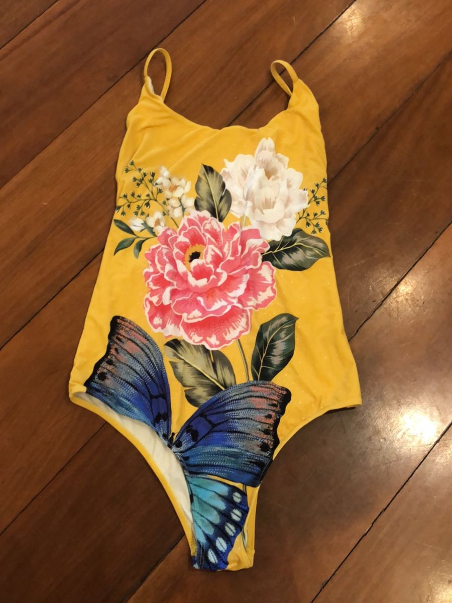 Maio Amarelo Farm | Moda Praia Feminina Farm Usado 46501158 | enjoei