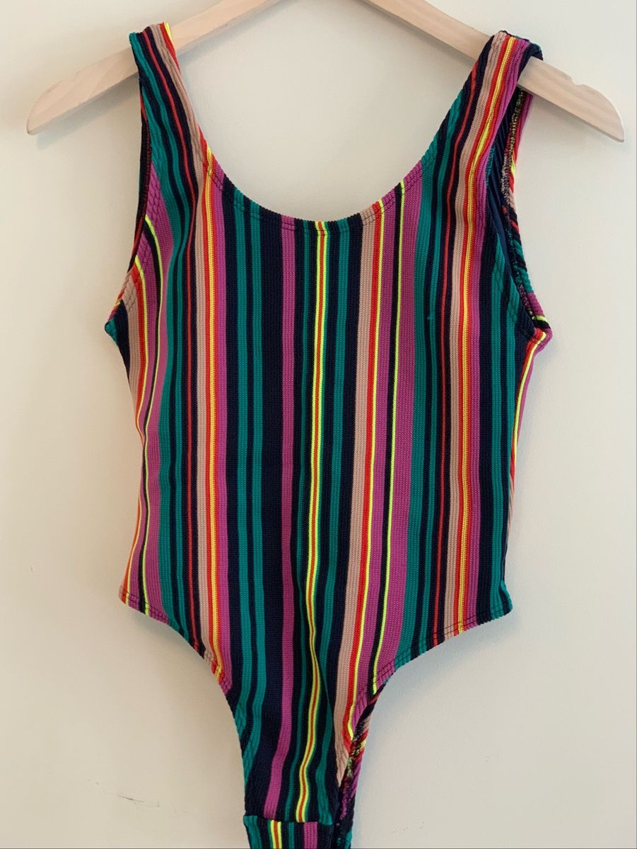 Maiô Farm Listra Moda Praia. | Moda Praia Feminina Farm Usado 79930819 ...