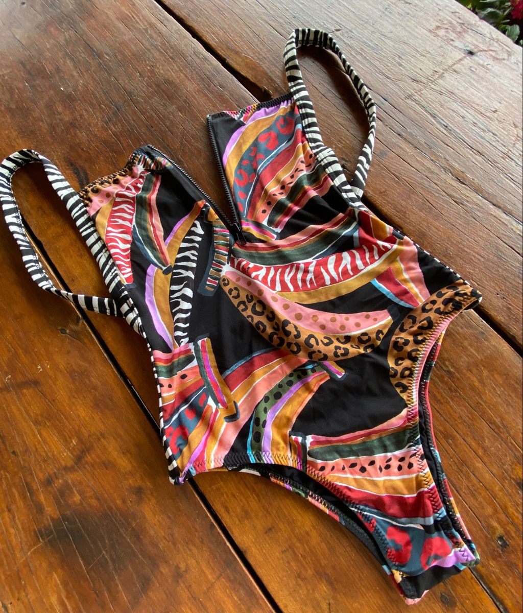 Maio Farm Show de Banana com Ziper | Moda Praia Feminina Farm Usado ...