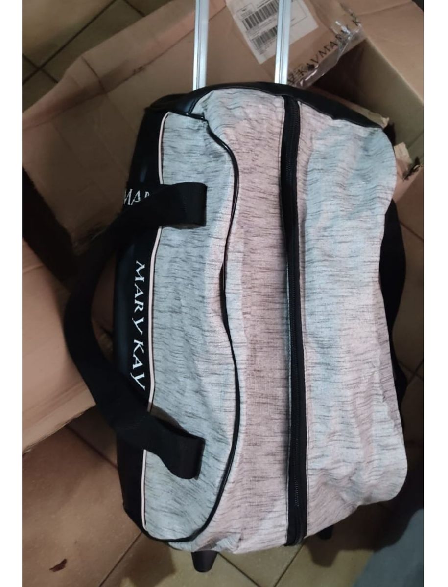 Mala de Rodinha Oficial da Mary Kay | Produto Feminino Mary Kay Nunca ...