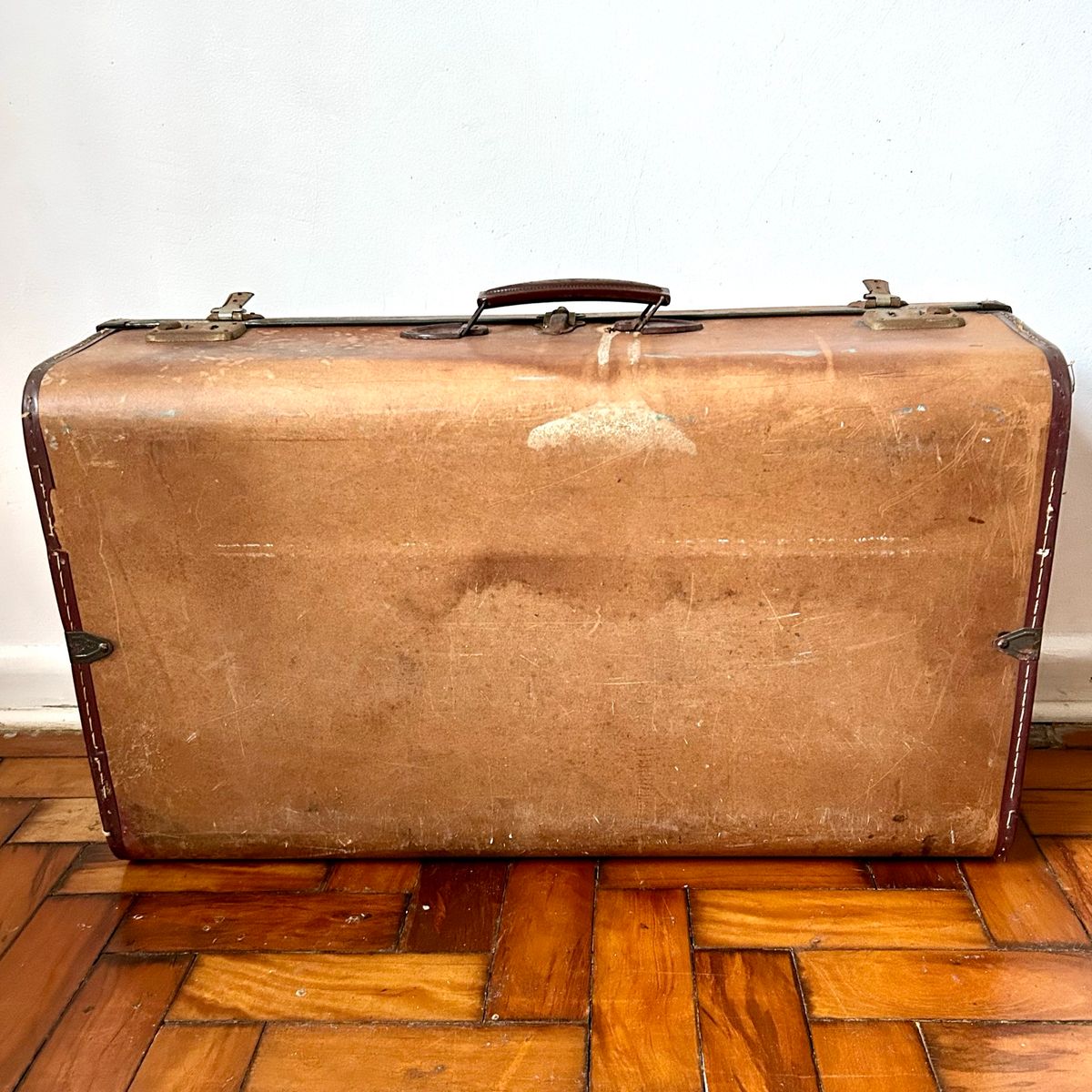 Mala de Viagem de Época Antiga Usada No Estado Vintage Antiguidade Peça ...