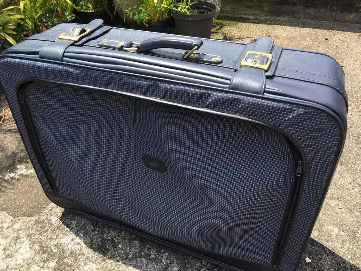 Mala de Viagem Ika - Formato Retangular com Rodízios e Alça para Puxar ...