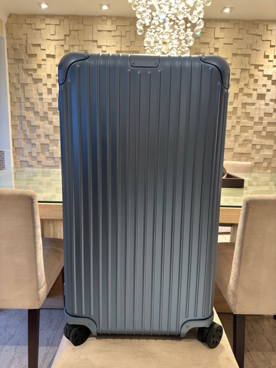Mala de Viagem Rimowa Original Trunk Plus Nova sem Uso Azul | Clutch ...