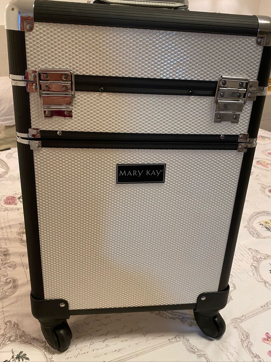 Mala Mary Kay | Bijuteria Feminina Mary Kay Usado 41064662 | enjoei