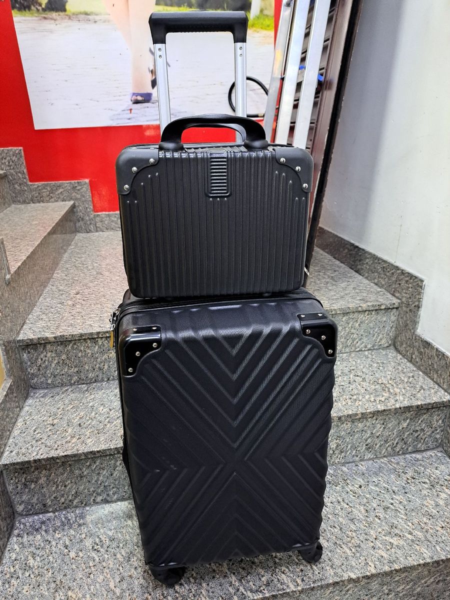Mala Rodinha Média 23 Kg Preta Giro 360 | Mala Star Plus Nunca Usado ...