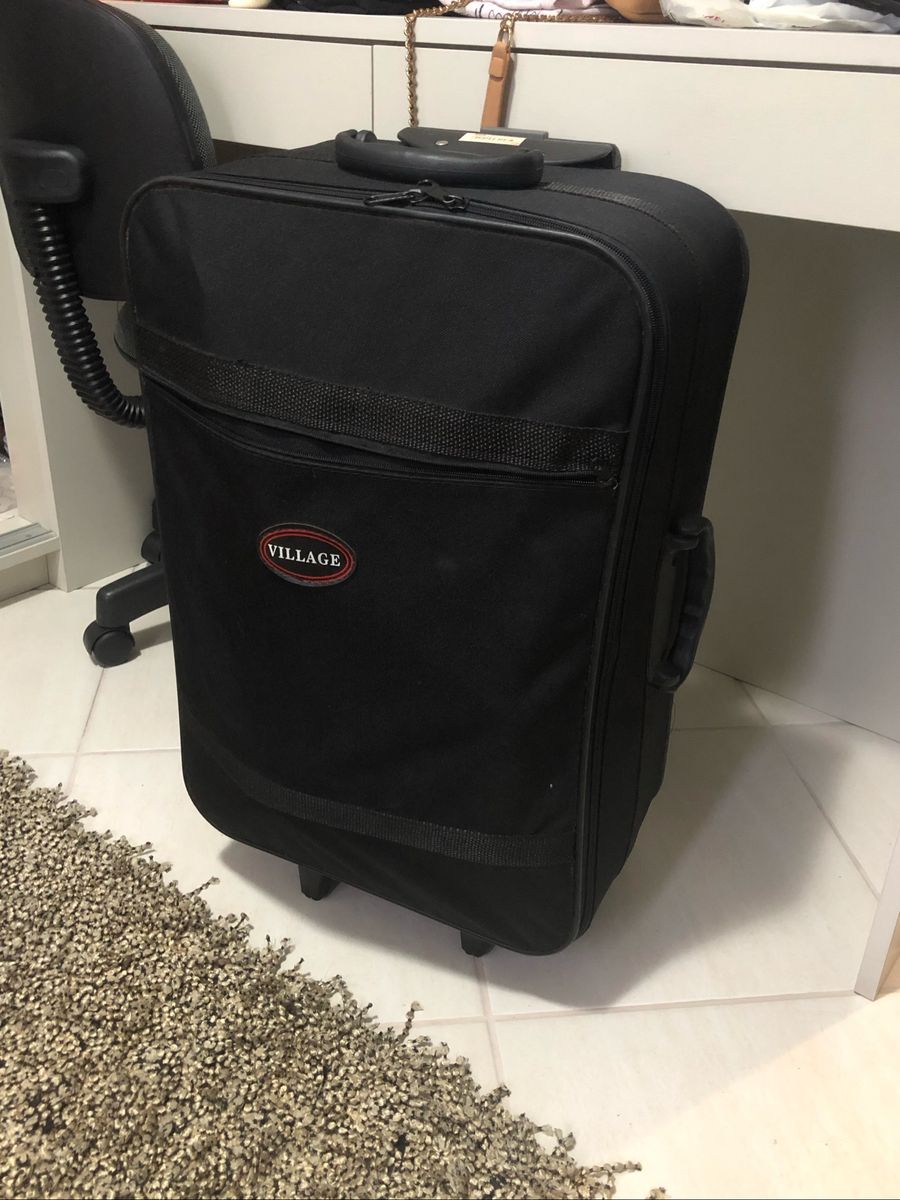 Mala Tamanho Médio Preta | Mala Village Usado 53125326 | enjoei