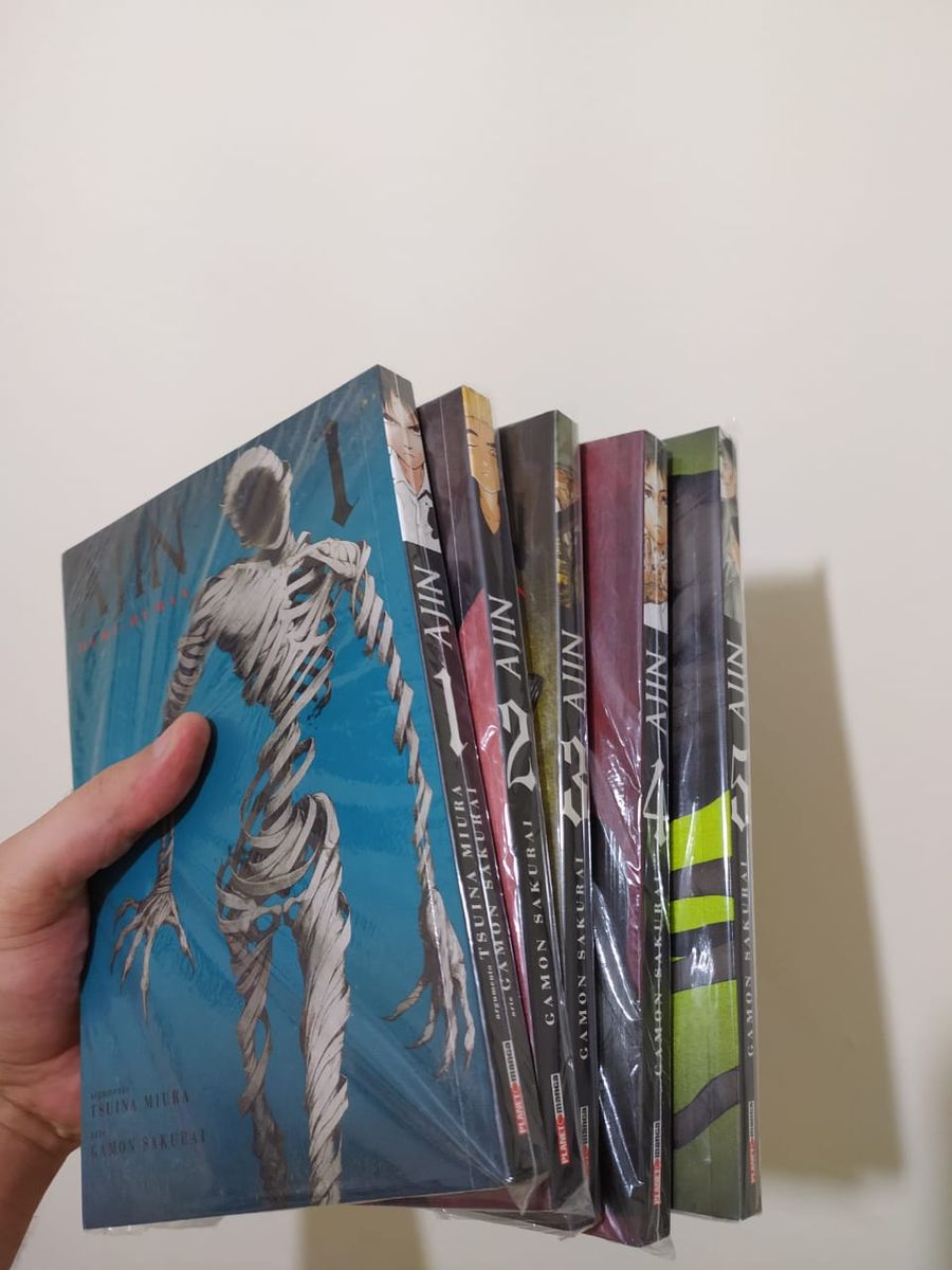Mangá - Ajin Vol 1 Ao 5 | Livro Panini Usado 47394697 | enjoei