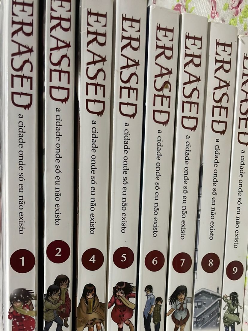 Mangás Erased; Volumes 9, 8, 7, 6 e 2 | Livro Jbc Usado 80499916 | enjoei