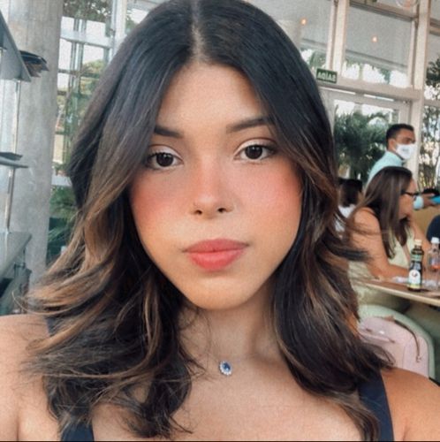 Manu | Compre e Venda Novos & Usados | Enjoei