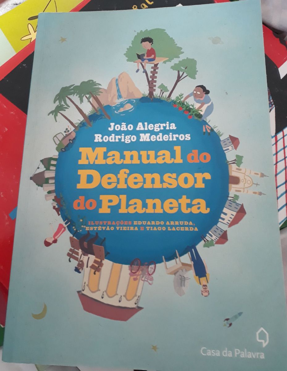 Manual do Defensor do Planeta | Livro Livro Usado 67454872 | enjoei