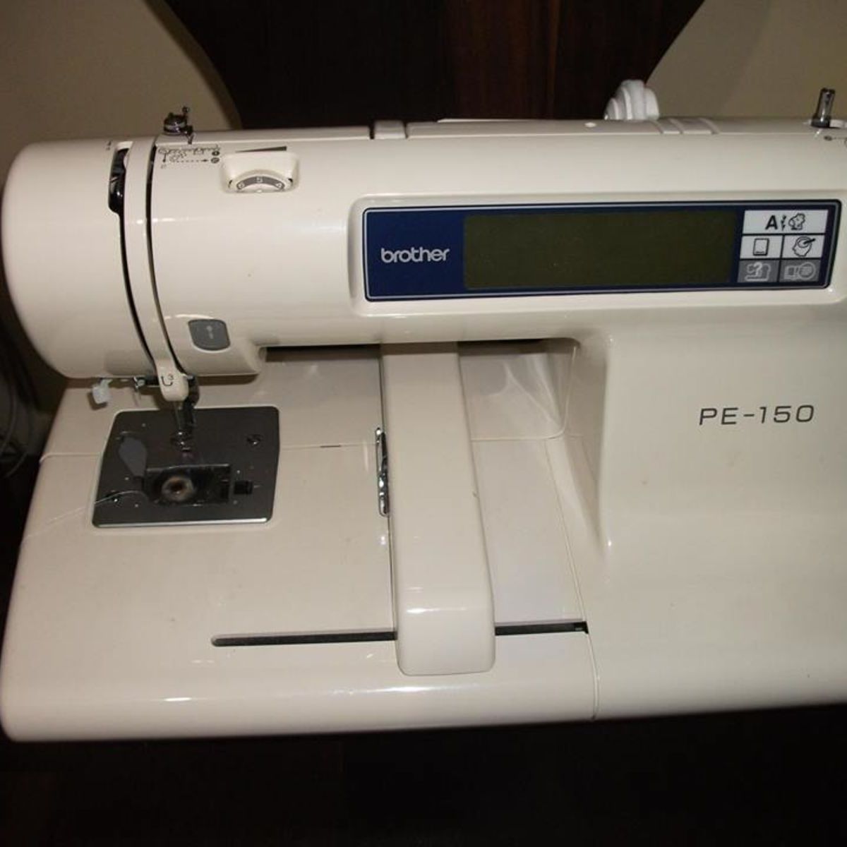 Maquina de Bordar Brother | Eletrodoméstico Brother Usado 1747934 | enjoei
