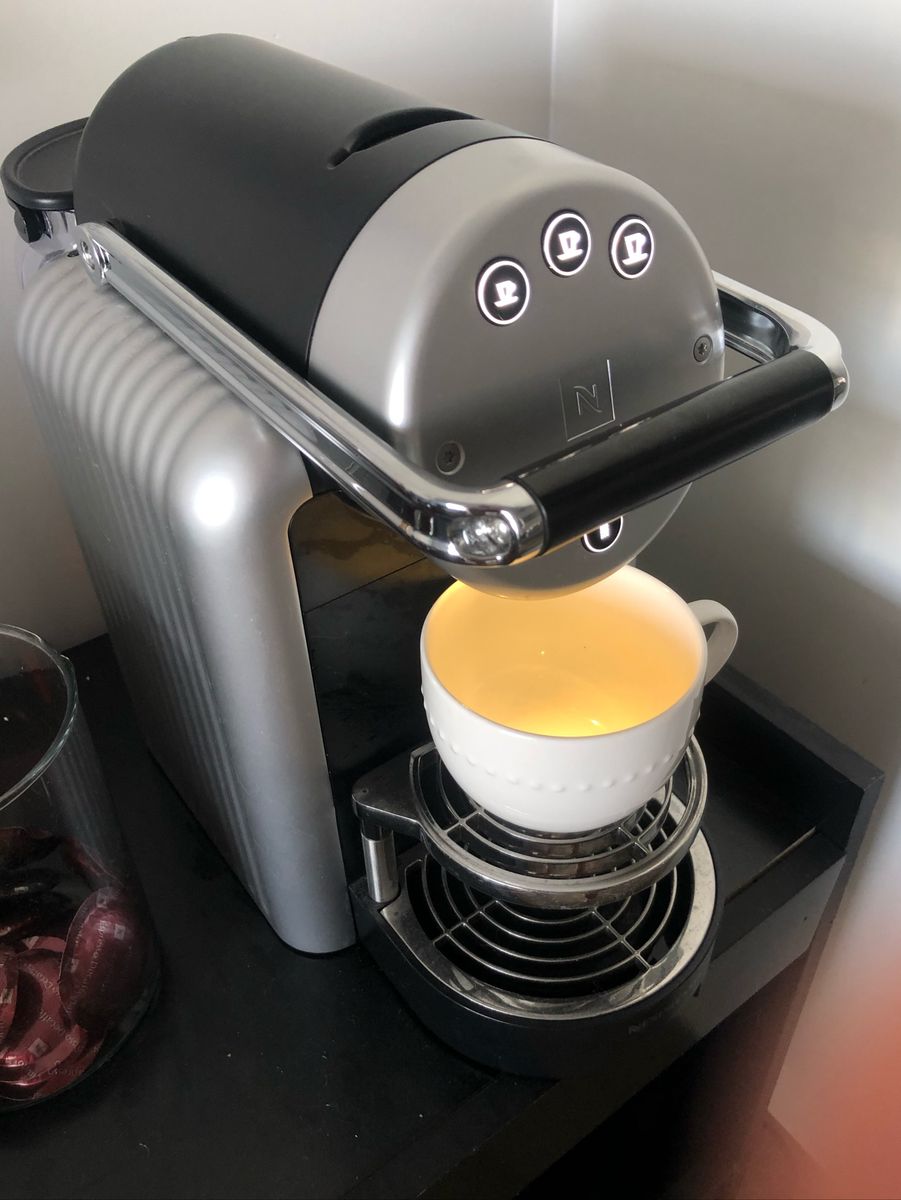 Maquina de Café Nespresso Zenius Profissional | Eletrodoméstico ...