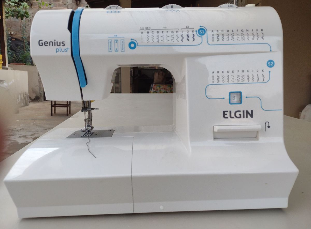 Máquina de Costura Elgin Genius Plus+ | Item Info & Eletro Elgin Usado ...