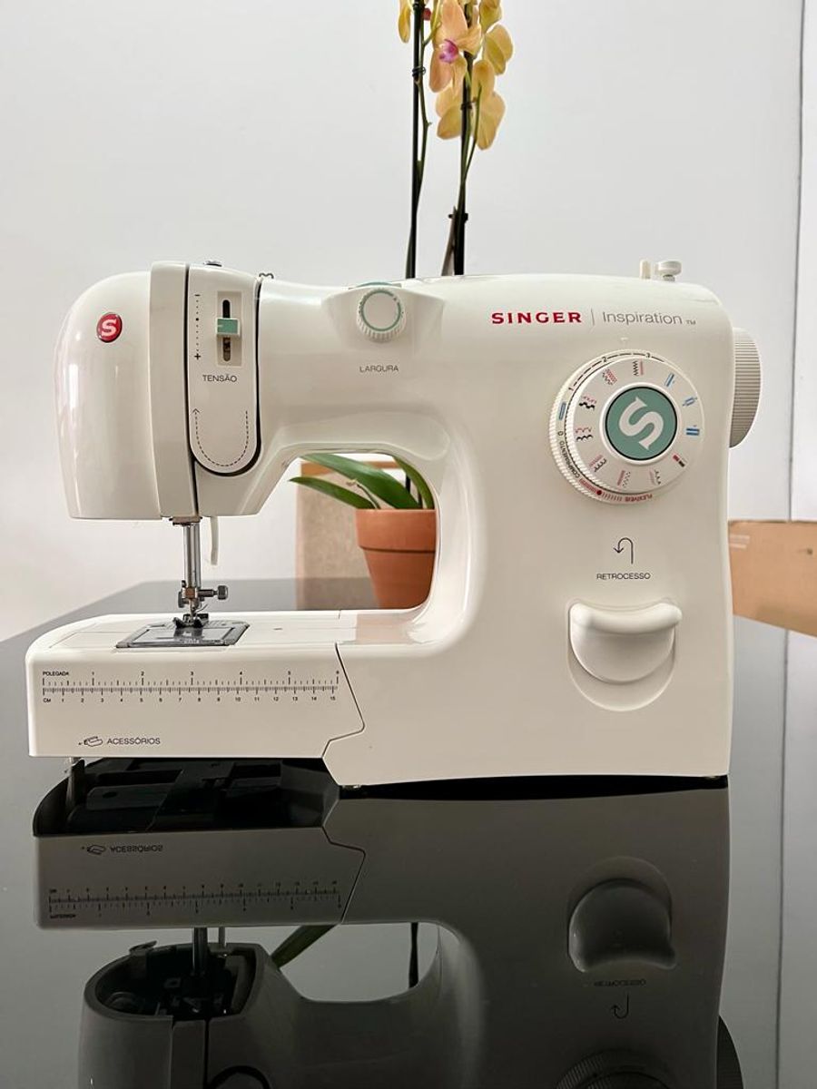 Máquina de Costura Inspiration 4218 | Item Info & Eletro Singer Usado ...