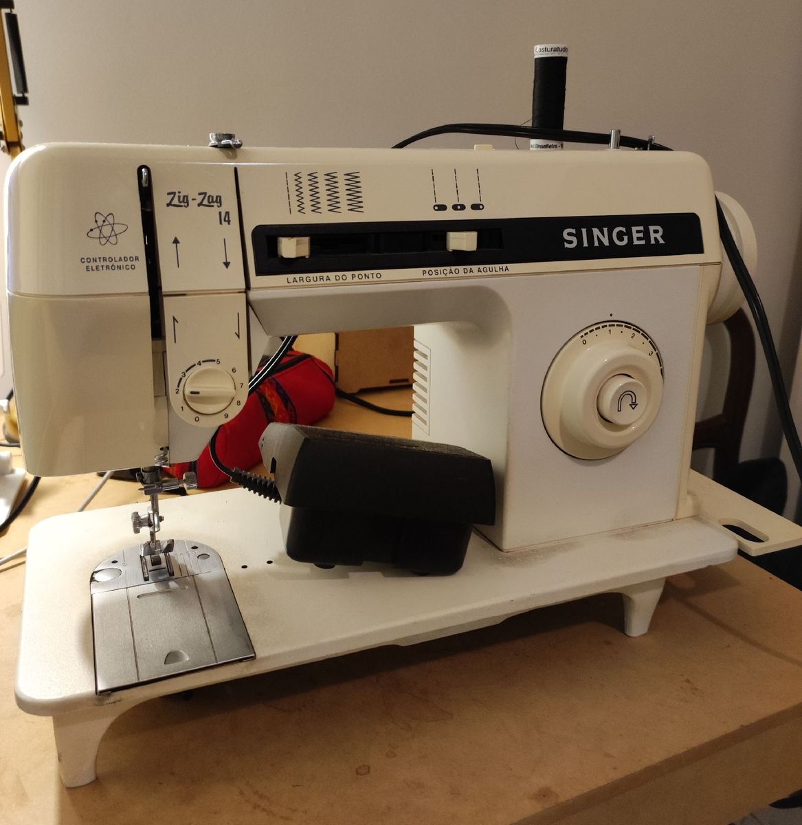 Máquina de Costura Singer 127v | Item Info & Eletro Singer Usado ...