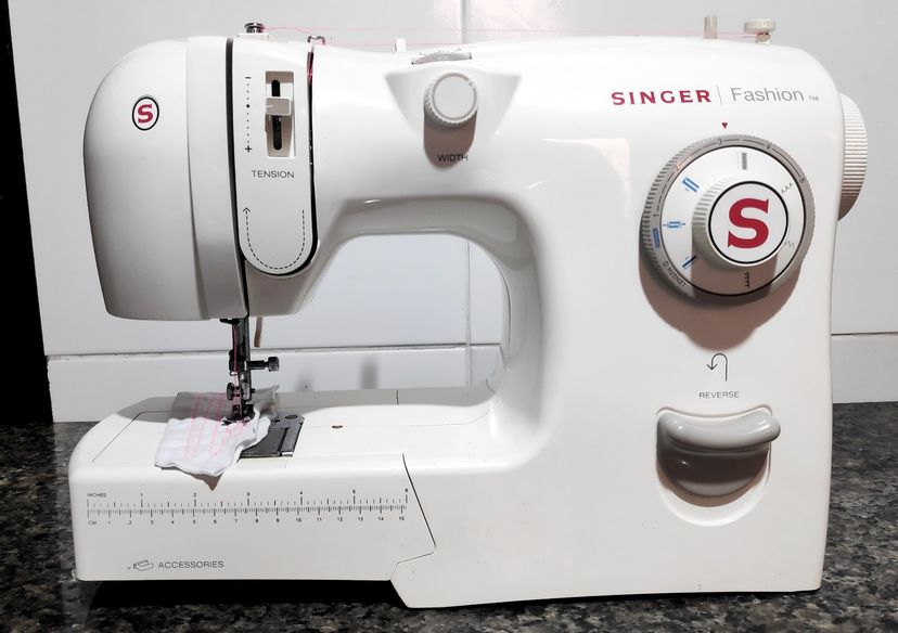 Máquina de Costura Singer Fashion Portátil - Usada | Eletrodoméstico ...