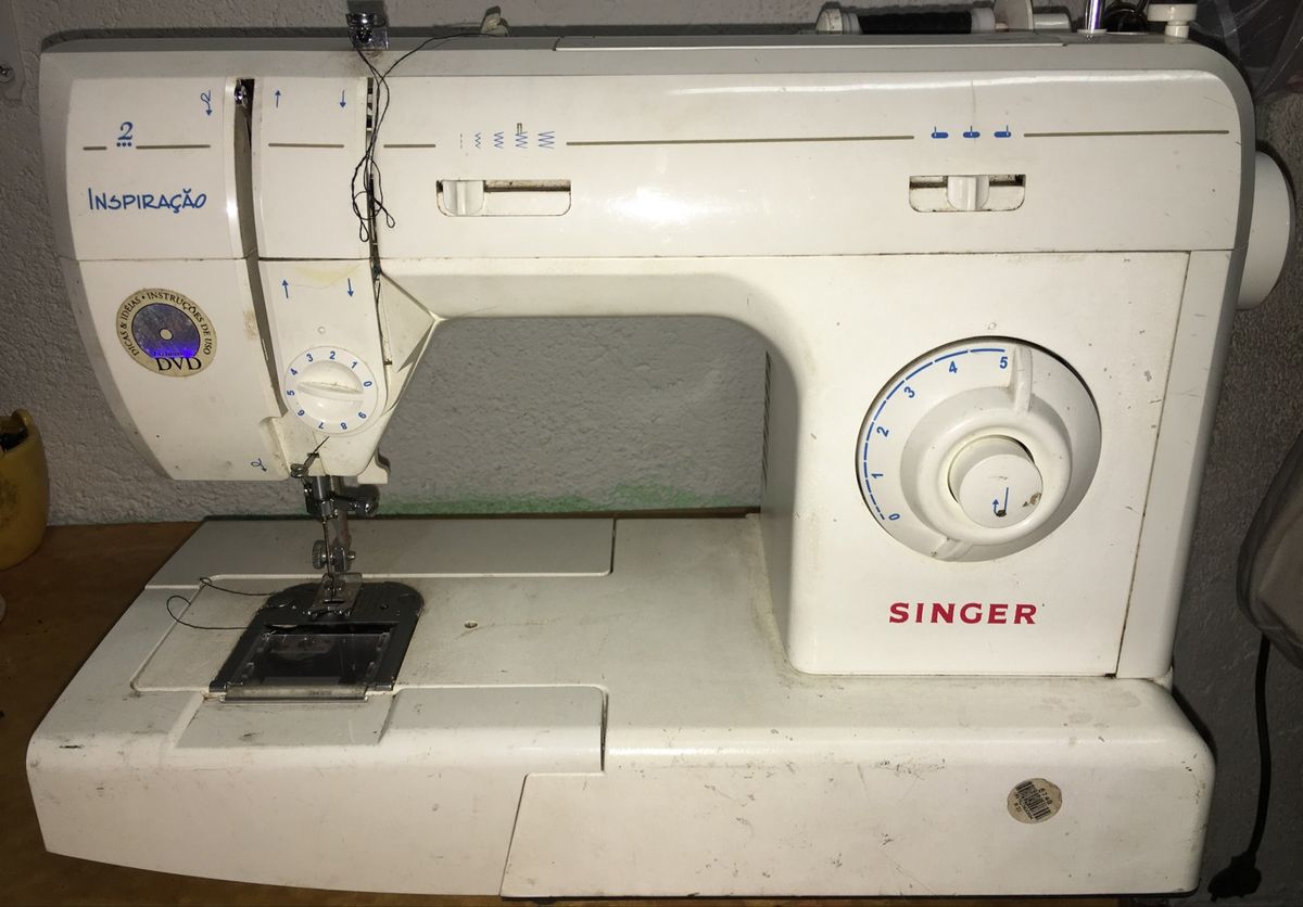 Máquina de Costura Singer Inspiração | Item Info & Eletro Singer Usado ... Máquina de Costura Singer Inspiração | Item Info & Eletro Singer Usado ...