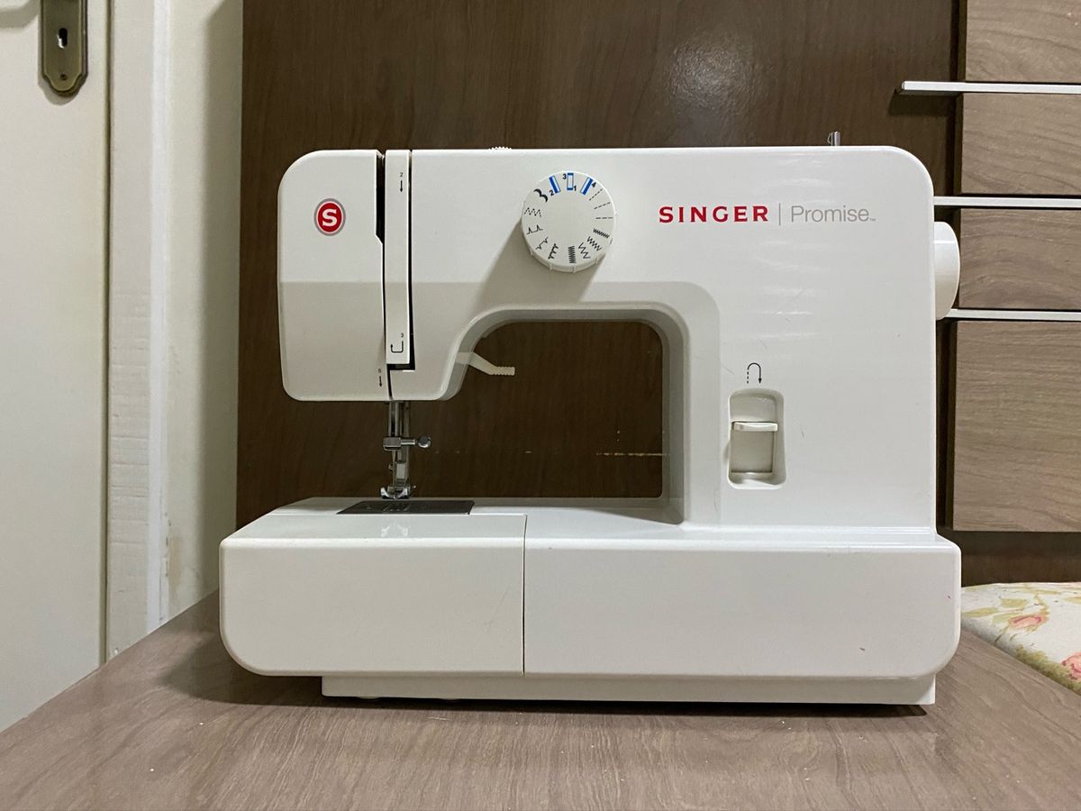 Máquina de Costura Singer Promisse 1408 Semi Nova | Item Info & Eletro ...
