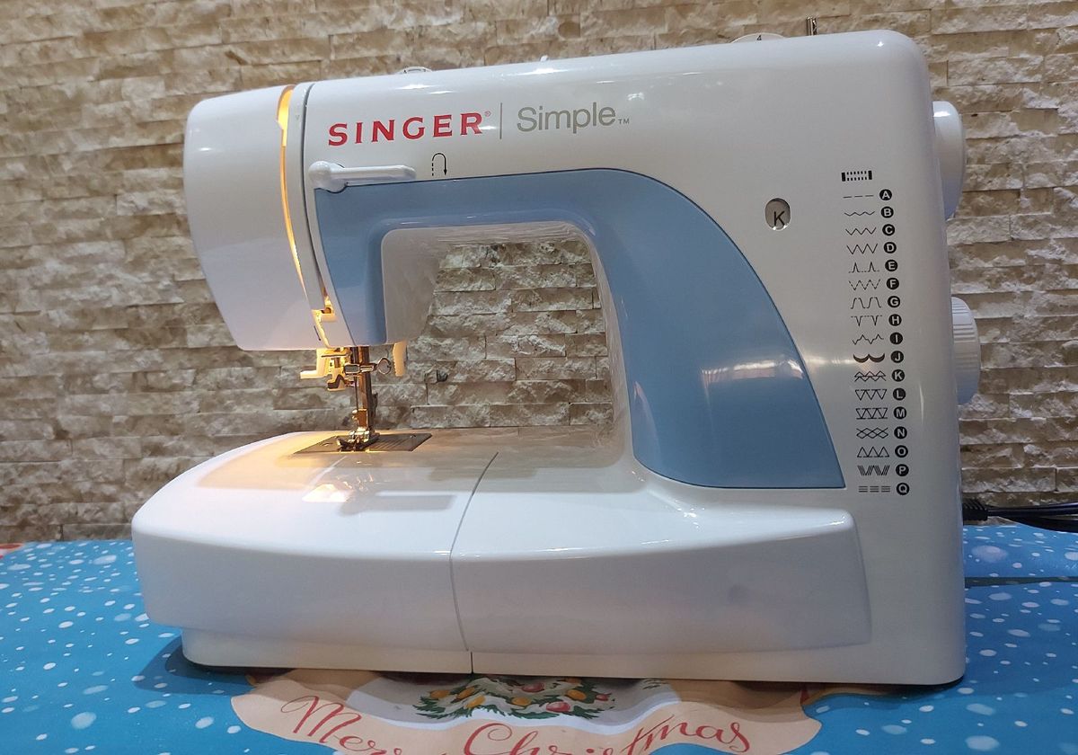 Maquina de Costura Singer Simple 3116 | Item Info & Eletro Singer ...