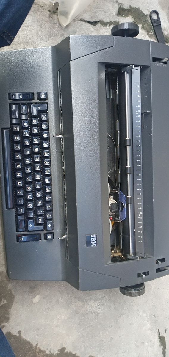 Máquina de Escrever Ibm | Produto Masculino Ibm Usado 75373711 | enjoei