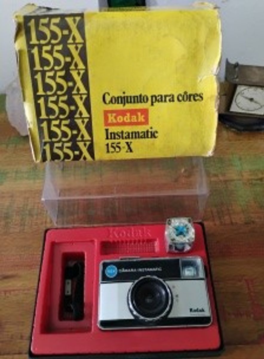 Máquina Fotográfica Kodak 155 X Instamatic Antiga Na Caixa com Flash ...