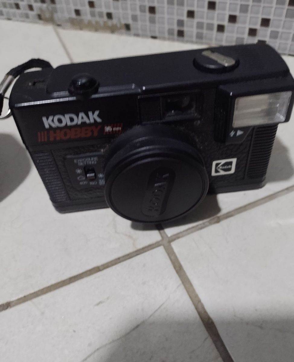 Máquina Fotográfica Kodak Hobby 35mm em Ótimo Estado de Conservação ...