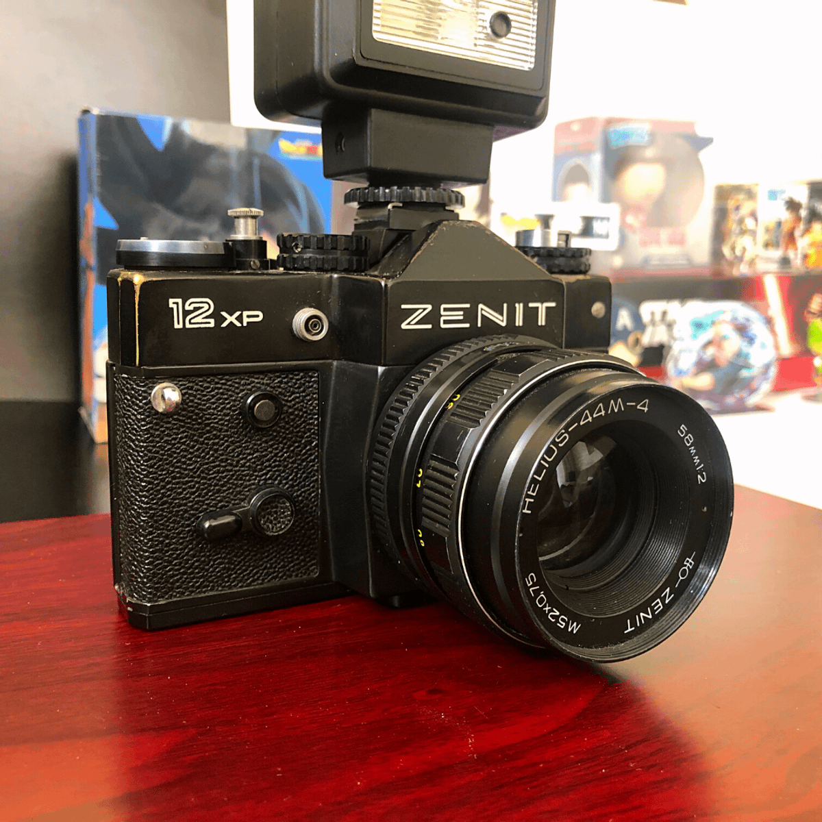 Máquina Fotográfica Zenit 12xp - Original Soviética - Câmera para ...