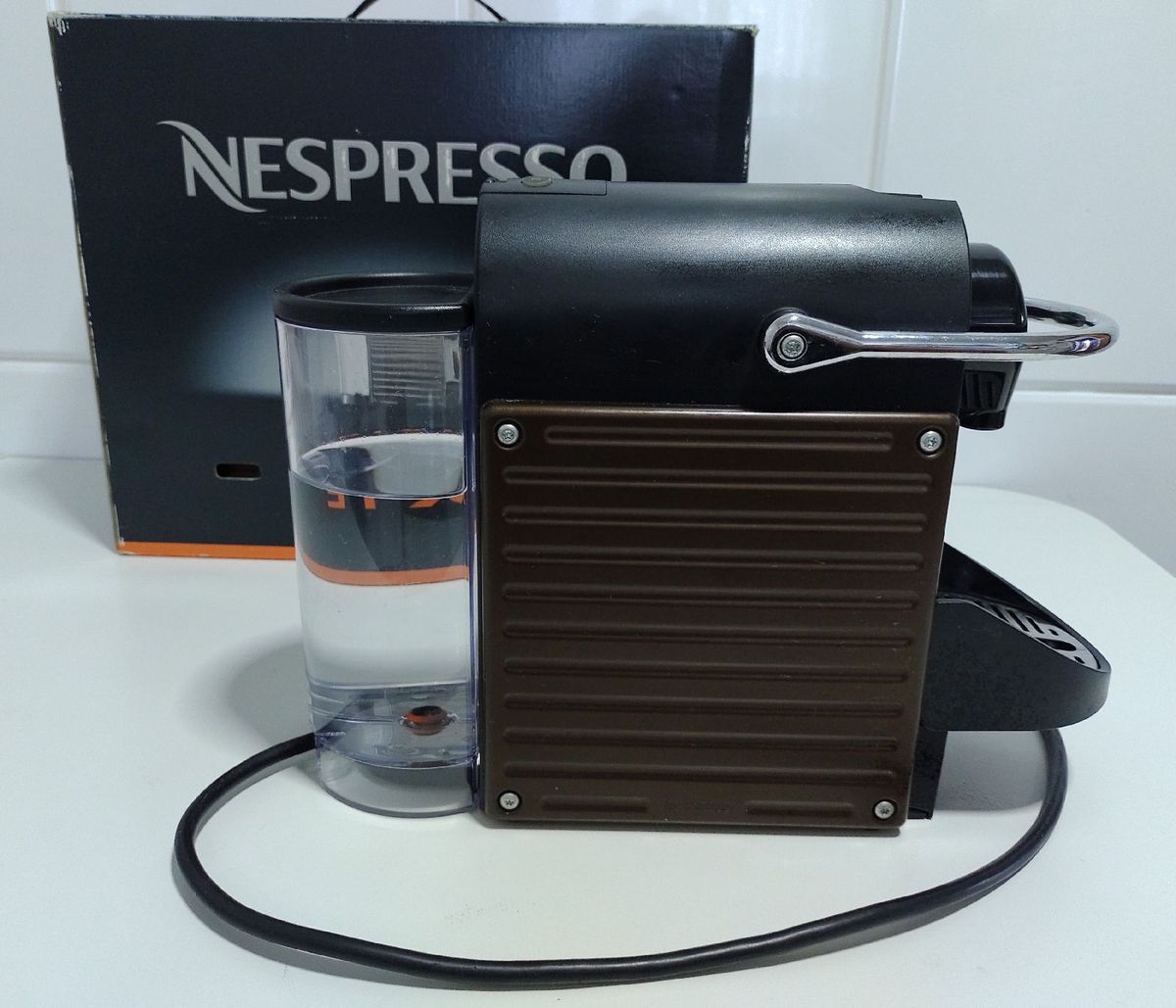 Máquina Nespresso Pixie Marrom 110v | Eletrodoméstico Nespresso Usado ...