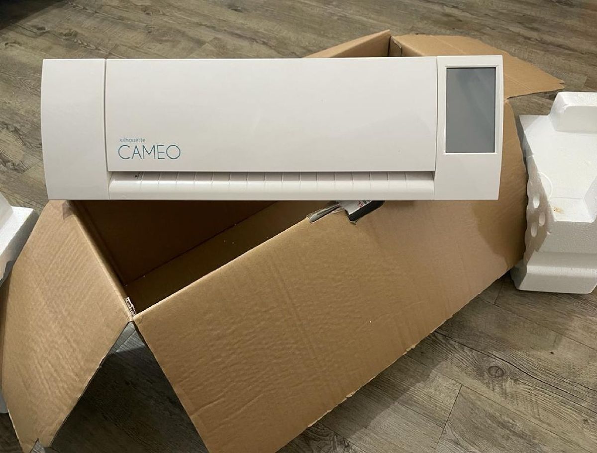 Máquina Plotter Recorte Silhouette Cameo 2 - Na Caixa! | Item de ...
